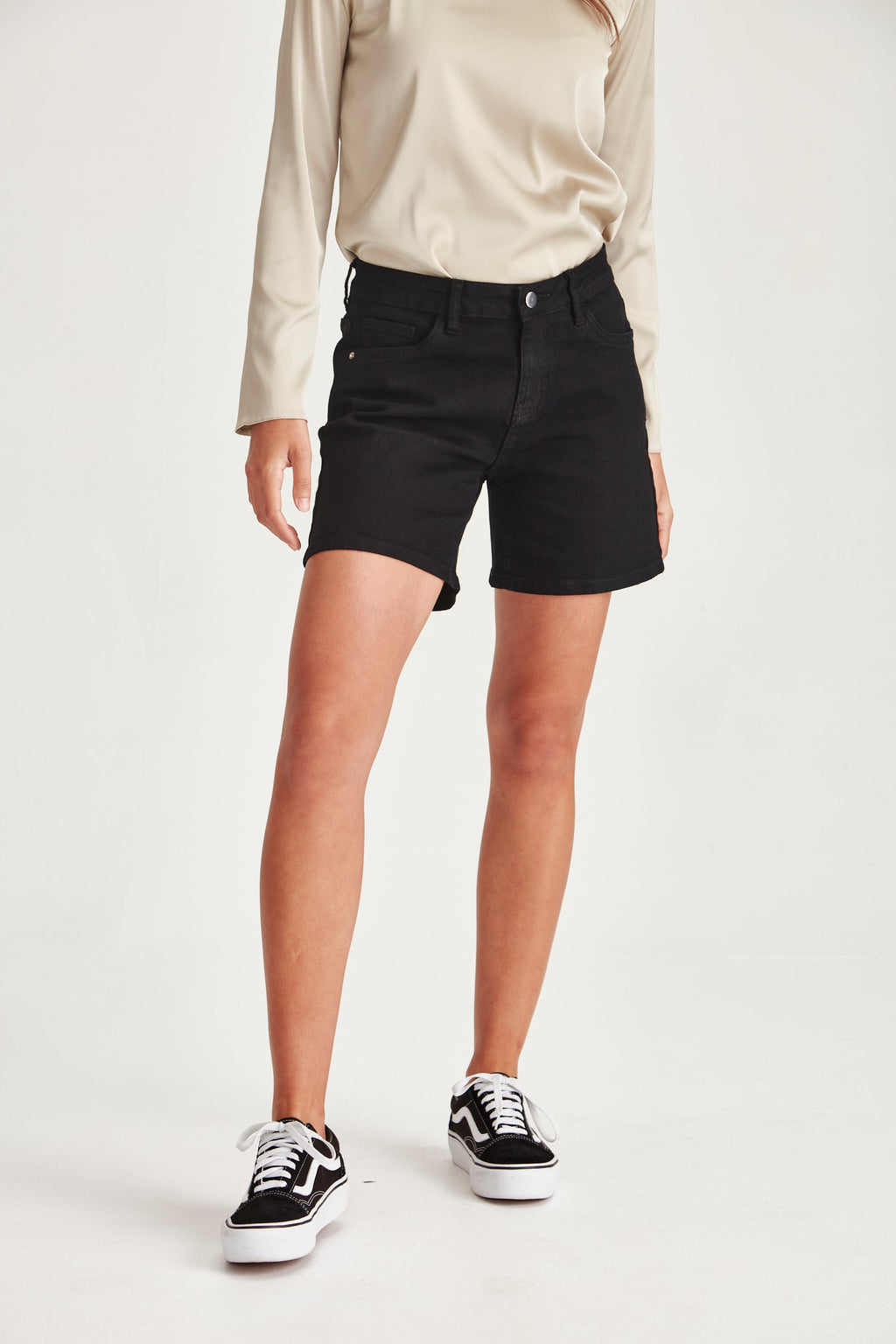 Danny Shorts - Black – allaboutagirl